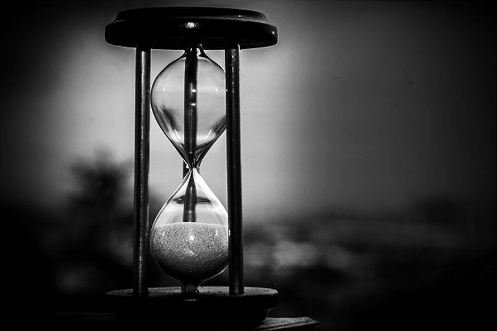 Scientists reverse time on using Quantum Computer - Shortpedia News App