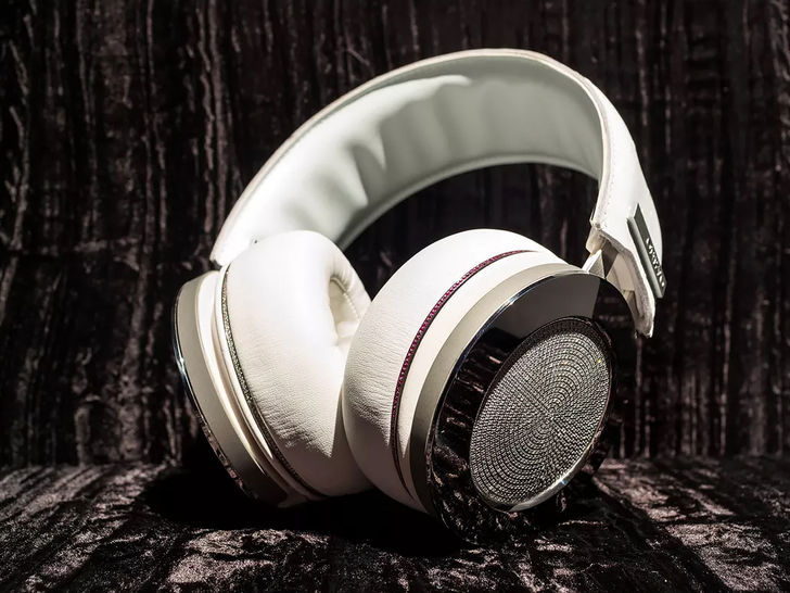 Technology Gallery : 10 Most Expensive Headphones in the world | Shortpedia