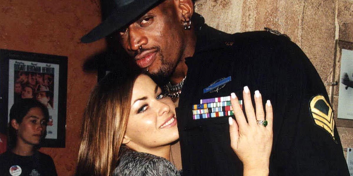 dennis rodman carmen electra wedding photos